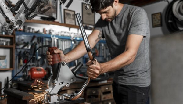 Net shaped Manufacturing vs Traditional Machining